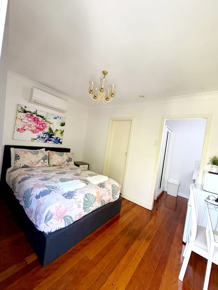 Brisbane Studio Near Uq & Mater Hospital - Brisbane