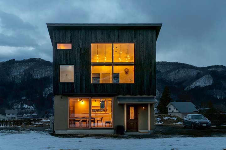 Brand New Chalet | Mountain-view Bath | Sleeps 8 - Hakuba
