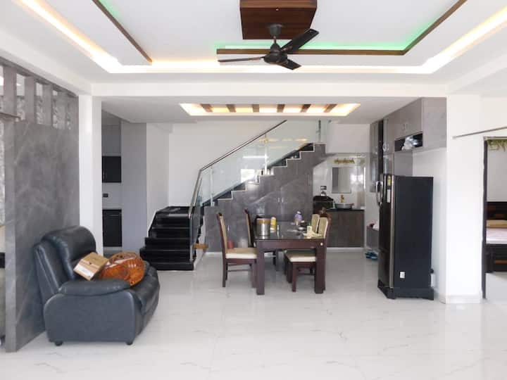 Hostmate Homestay-4bhk Furnished Flat Kukatpally - Hyderabad