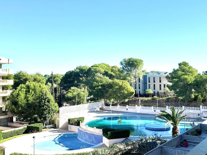 Apartsalou Zen - Reus