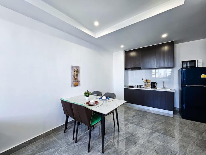 Synergy One Apartments With Mekong Tonle Sap Views - Phnom Penh