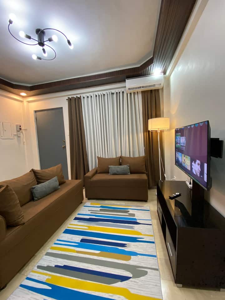 Stylish Urban Stay - Comfort And Convenience - Naga