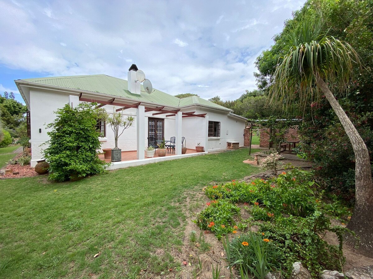 Port Alfred Familienurlaub mit Pool für 6 Personen - Häuser zur Miete ...