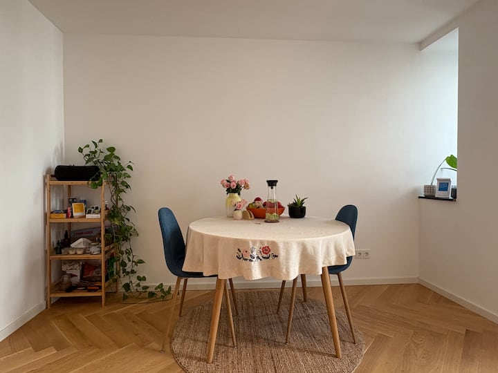 Schöne Wohnung In Schwabing-west Zur Zwischenmiete - München
