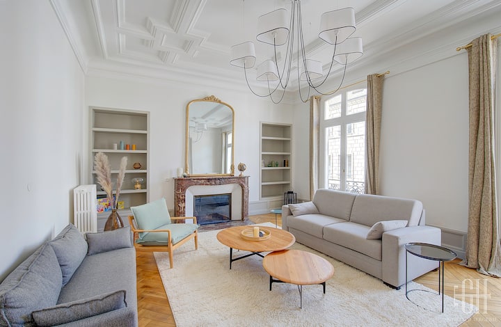 Charme Haussmannien Au Cœur De Tours - Confort - Tours