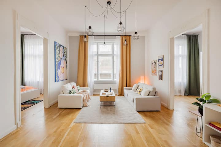 Pastel Dream • 3br Central Gem Artful & Spacious - Budapest
