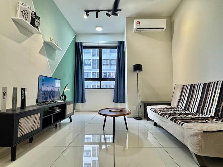 Horizon Suites/wifi/netflix/klia/sepang - Sepang