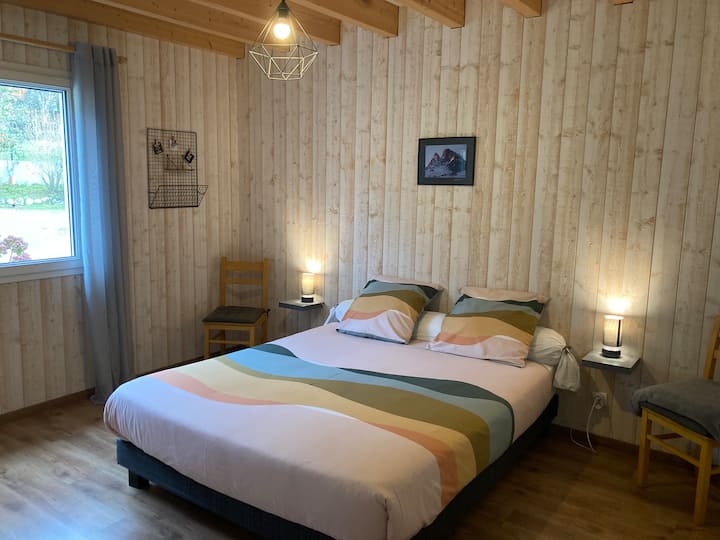 Chambre « La Moderne » En Vallée D’ossau - Gourette