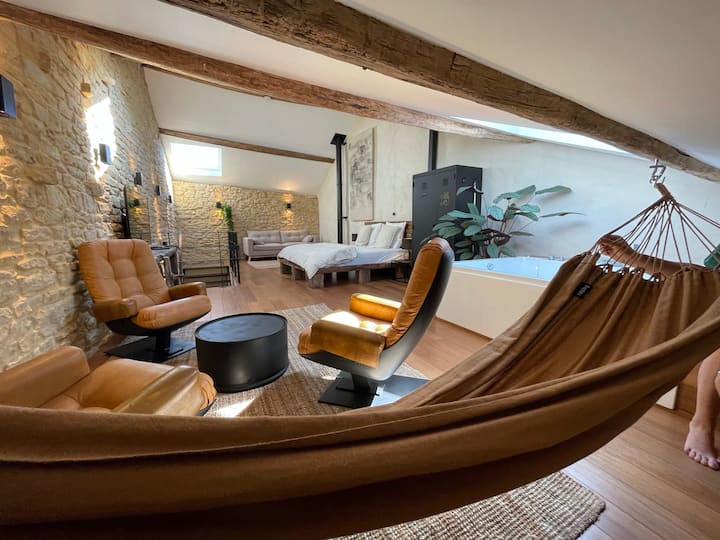 Ensemble Atelier & Bergerie – 8 Pers, 2 Gîtes - Luxembourg, Belgium