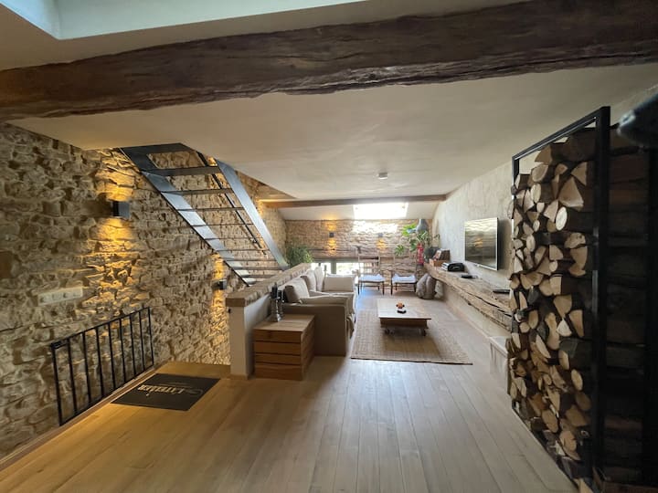 Ensemble Atelier & Bergerie – 8 Pers, 2 Gîtes - Florenville