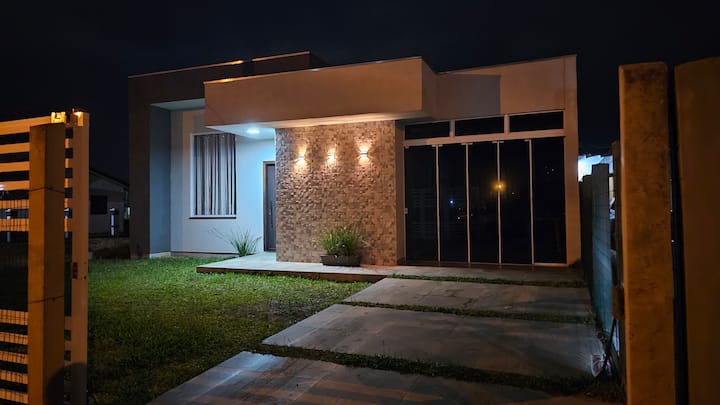 Confortável Casa Na Praia De Arroio Do Sal - Arroio do Sal