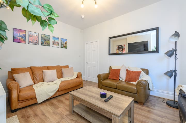 The Otley Run - Large Home In Central Headingley - 里茲