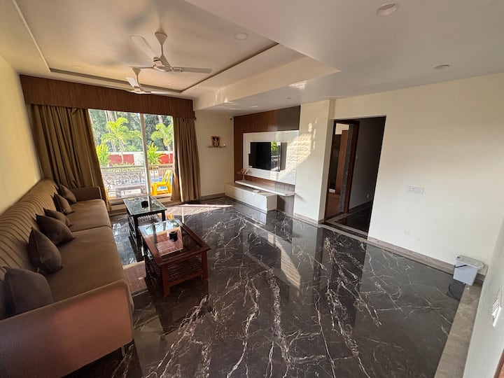 The Coastal Lily Villa - Alibag