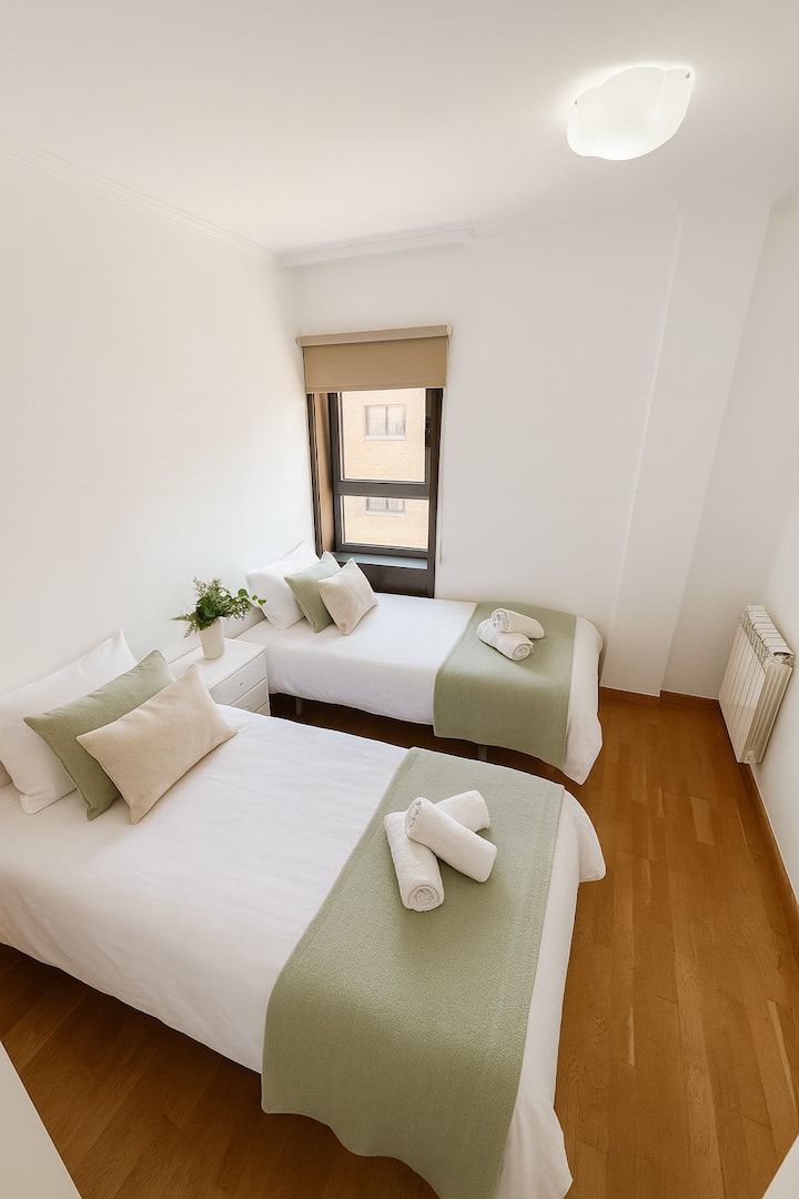 Primera Linea De Playa - Bueu