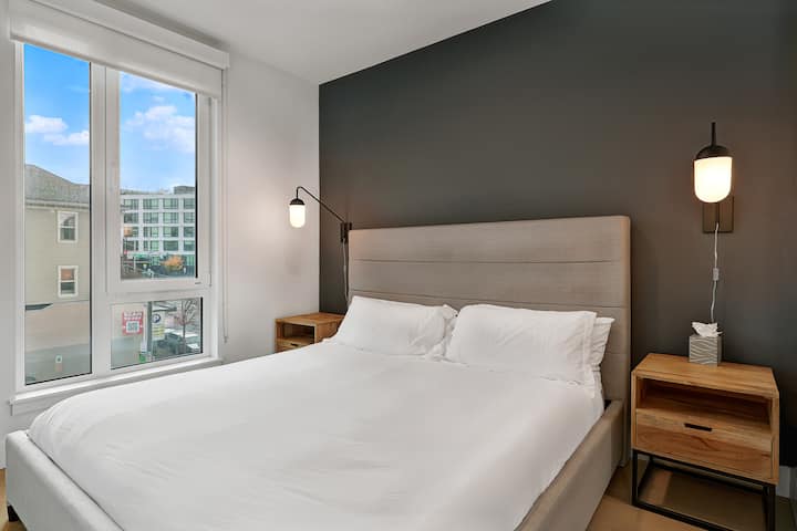 Sleek Condo, Perfect Location - Solis Capitol Hill - Westlake - Seattle