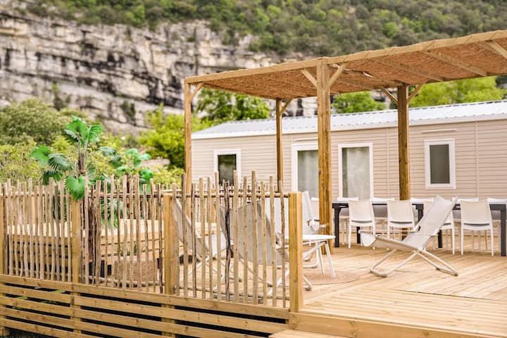 La Smala : 2 Bungaloves Avec Mega Terrasse - Rhône-Alpes