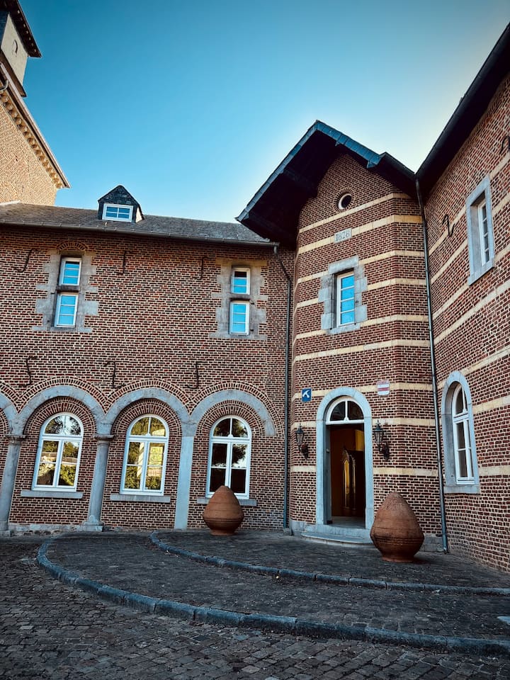 4 Luxe Kamers In Magisch Kasteel! - Hasselt