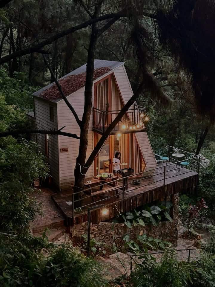 𝐑𝐮𝐛𝐢𝐤 Căn Nhà Gỗ Theo Phong Cách Bắc ÂU - Aéroport Hanoi - Nội Bài (HAN)