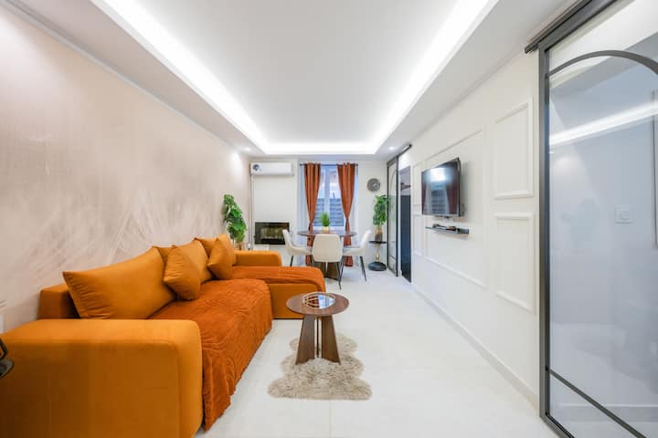 Magnifique & Rénové 2 Pièces Au Port - Wifi/ac - Castel Plage - Nice