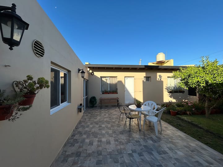 Departamento Interno Para 4 Personas En Quequén - Necochea