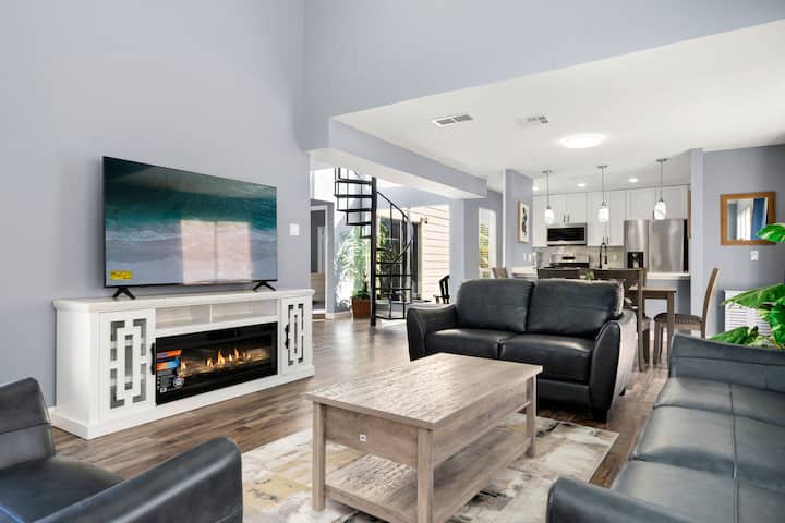 Houston Energy Corridor Home - Alief - Houston