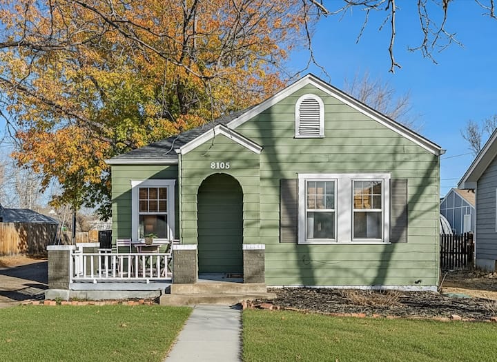 Walk To Dining | See Denver, Golden, Boulder - Arvada, CO