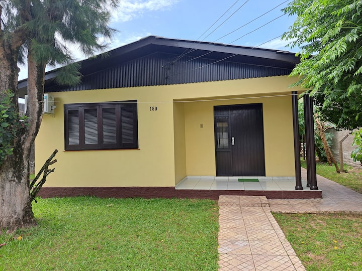 Casa 3 Quartos Próximo Praia 2 Quadra Lagoa Violao - Torres