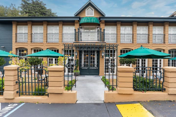 Valentine's Day Retreat, Wine Country, 1br Retreat - Santa Rosa, CA