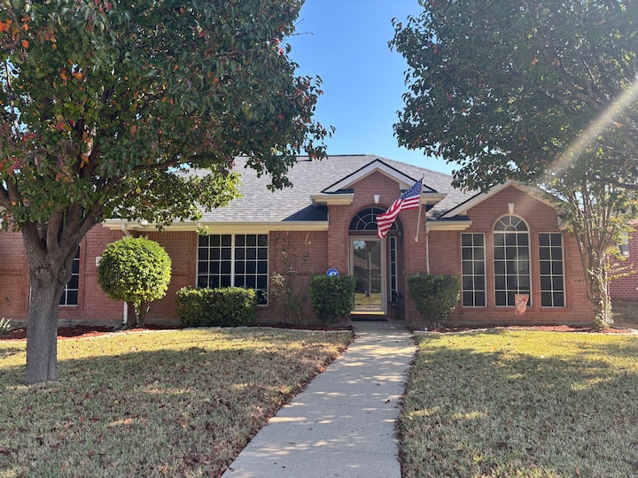 Home Away From Home. - Cedar Hill, TX