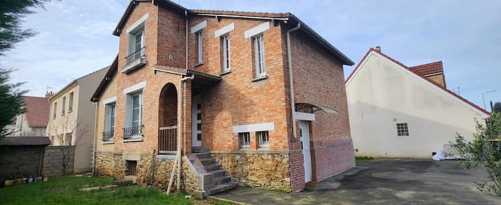 Maison Cosy Pour 8 Personnes - ibis budget Santeny