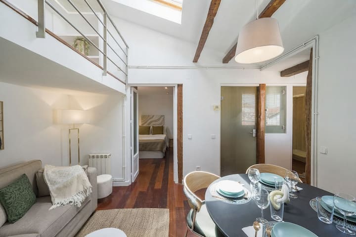 Luz, Diseño Y Confort En Malasaña - Madrid