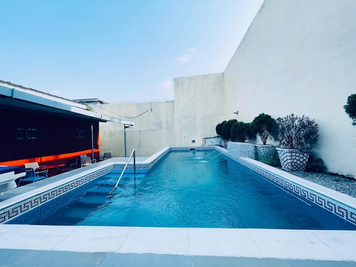 Villa Basse De 4 Chambres Salon - Abidjan