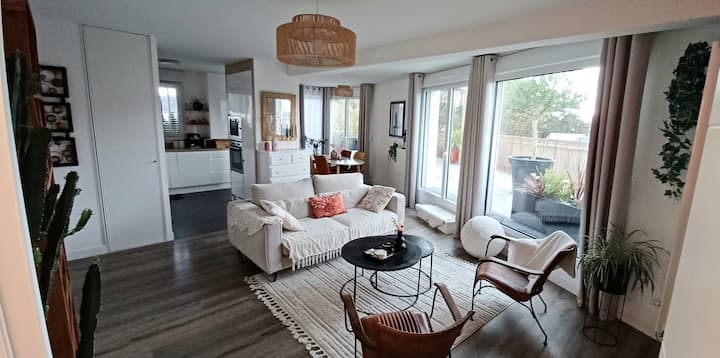 Appartement Cosy. 2 Chambres, 2 Salles D'eau. - Le Rheu