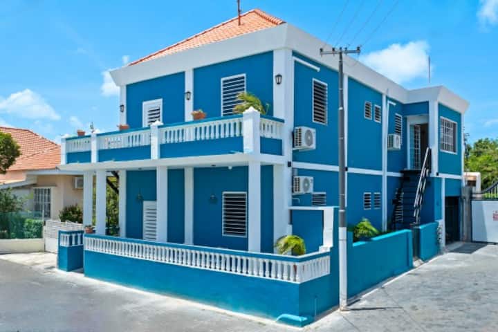 Cosy Guacamaya Azul, Otrobanda - Curaçao