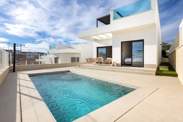 Stijlvolle Villa Met Zwembad Tuin & Zon - Cox
