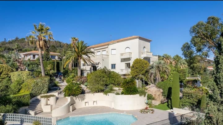 Maison Prestige Vue Mer - Vallauris