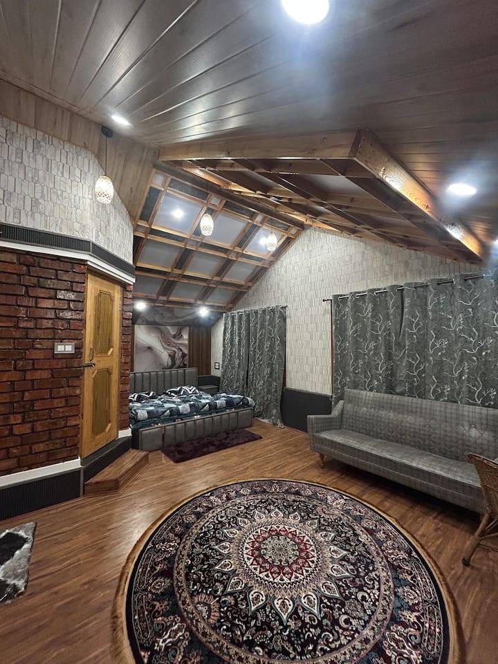 The Mool Farm - Gulmarg