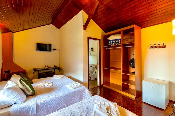 Suíte 1 | Alto Do Vale - Nova Friburgo