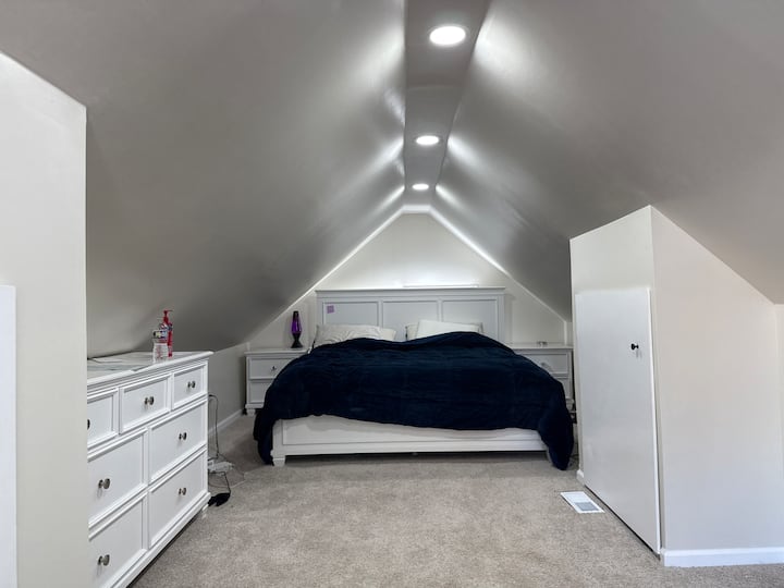 Relaxation Pad - Dearborn, MI