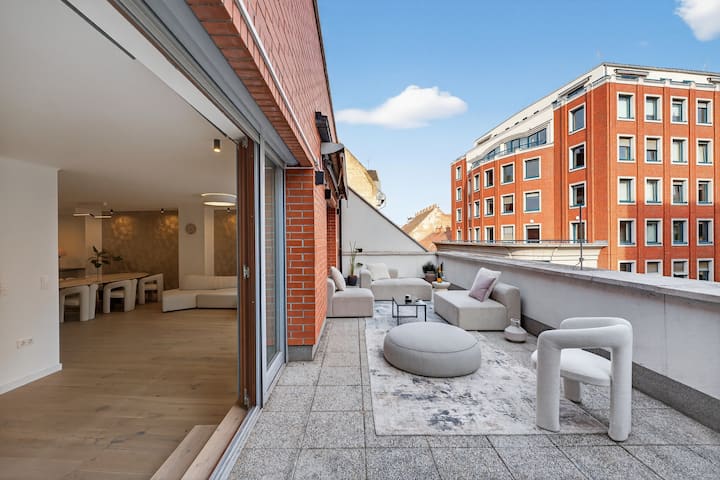 Grand Terrace Penthouse Rooftop With Jacuzzi - Budapest