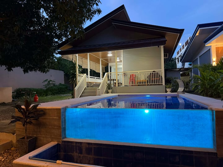 Serenity Villa 1 Private Pool And Beach Access - Calatagan