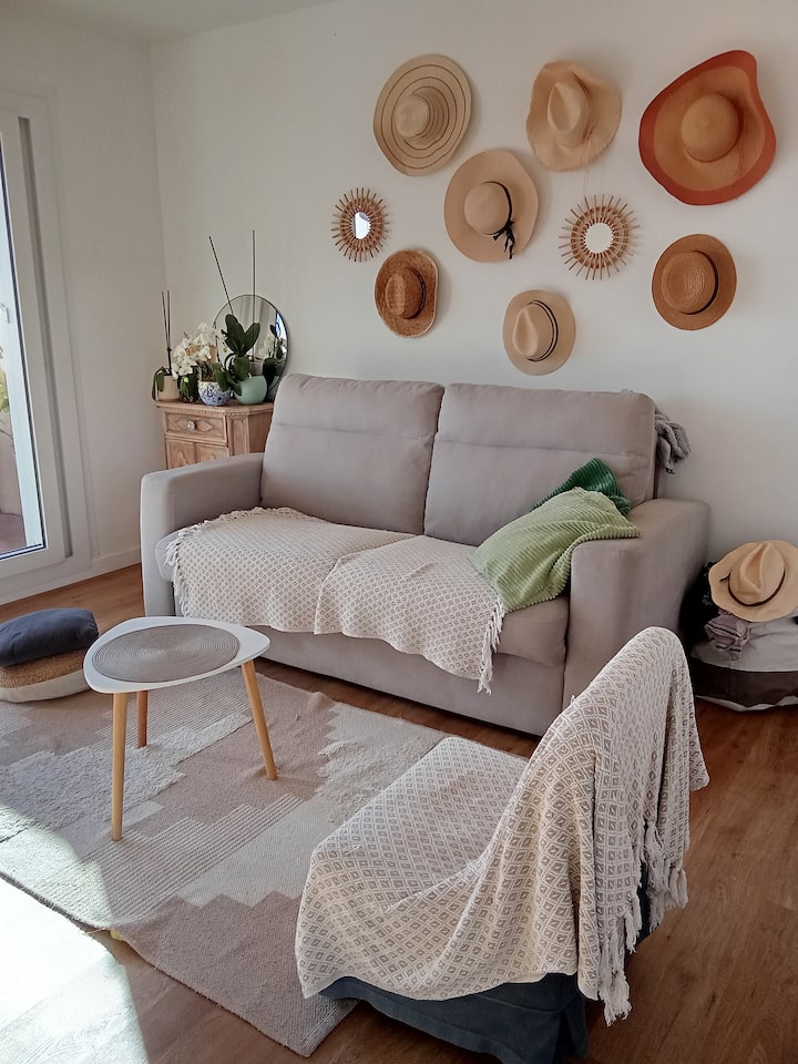 Vue Mer Calme à 2mn Du Tram
Animaux Bienvenus - Nizza