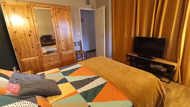 Chambre Privée Proche Du Circuit Des 24 H Du Mans - Le Mans