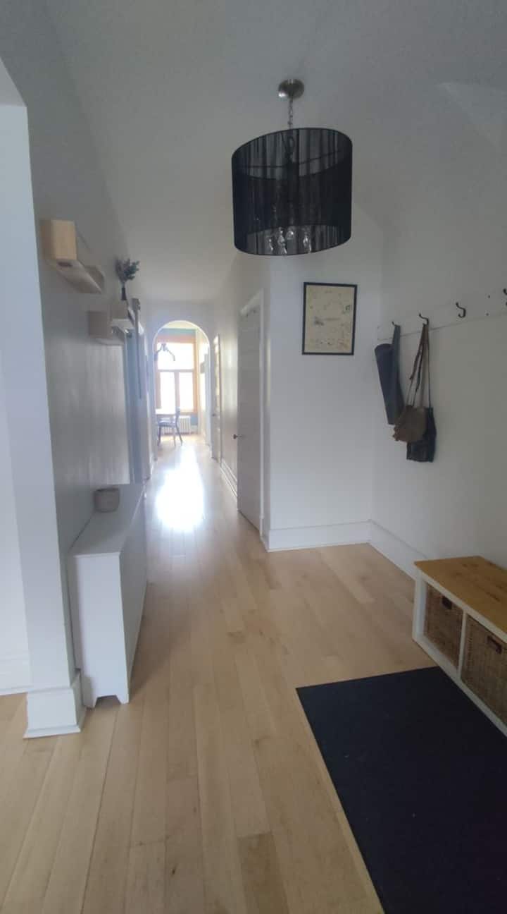 Bel Appartement Dans Le Centre De Québec - Levis