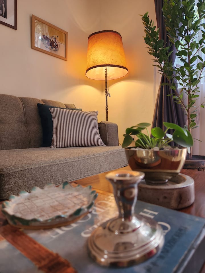 Barizi Near Nairobi National Prk & Giraffe Centre. - Nairobi