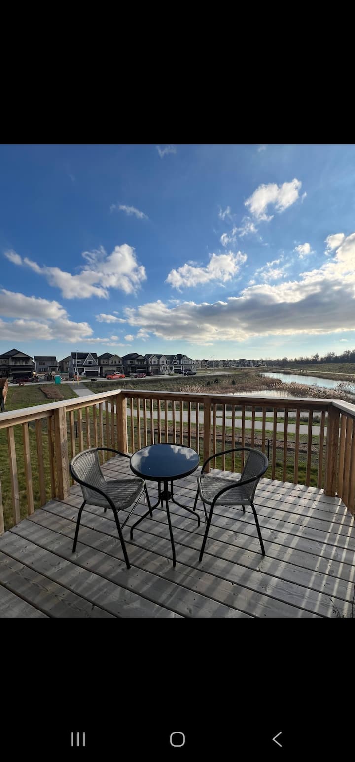 Waterfront Ravine Home ~ 20 Min To Niagara Falls - Port Colborne