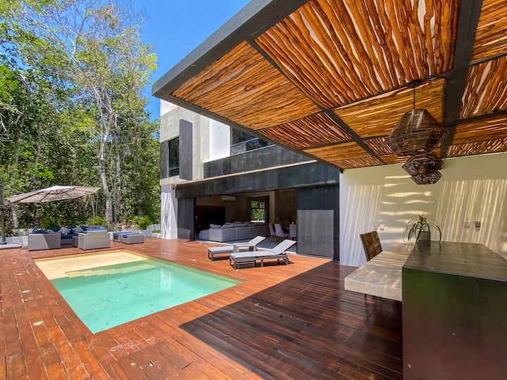 Kinnan Palace, Spectacular Riviera Escape - Akumal