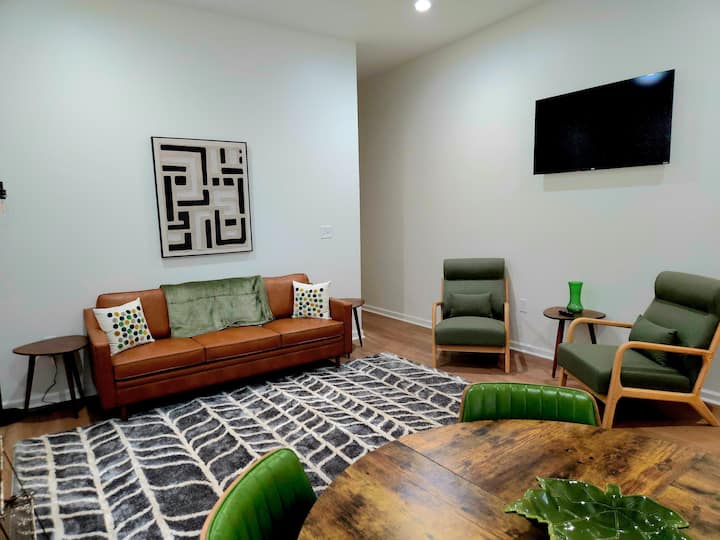 Avondale Hideaway Unit A - Birmingham, AL