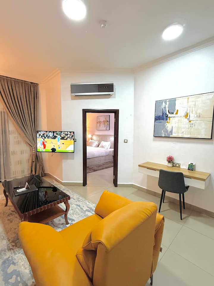 Executive 1-bedroom By Spiffy Apartments - Abuja