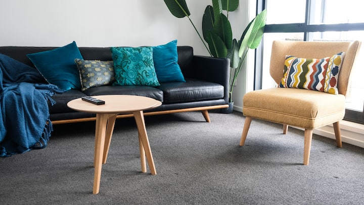 Location - Townhouse In Central City, 2 Carparks! - Auckland